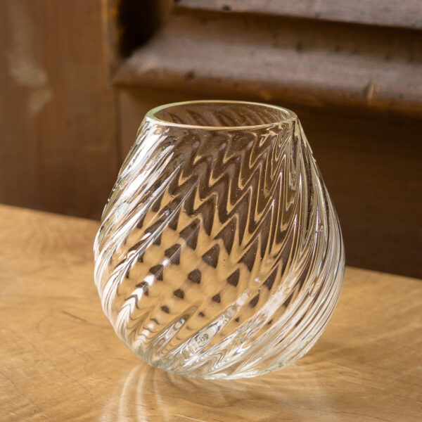 Saunter Red – Pretentious Glass Co.